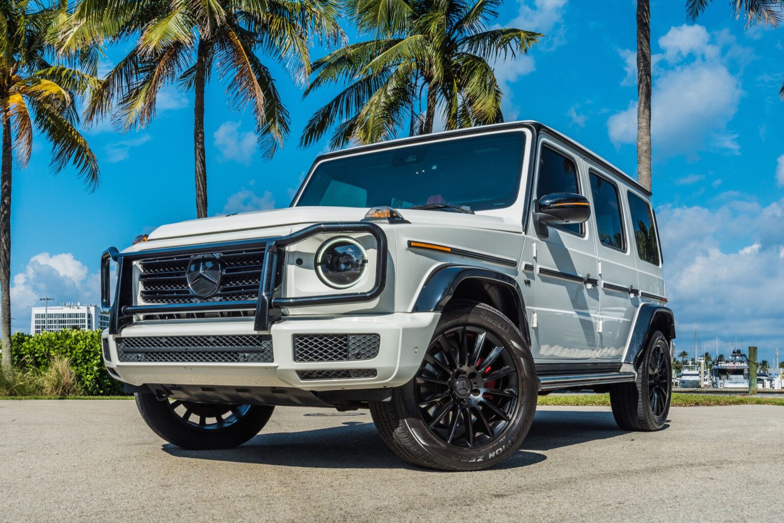 Luxury car rental in Miami Beach - Vip Miami Auto