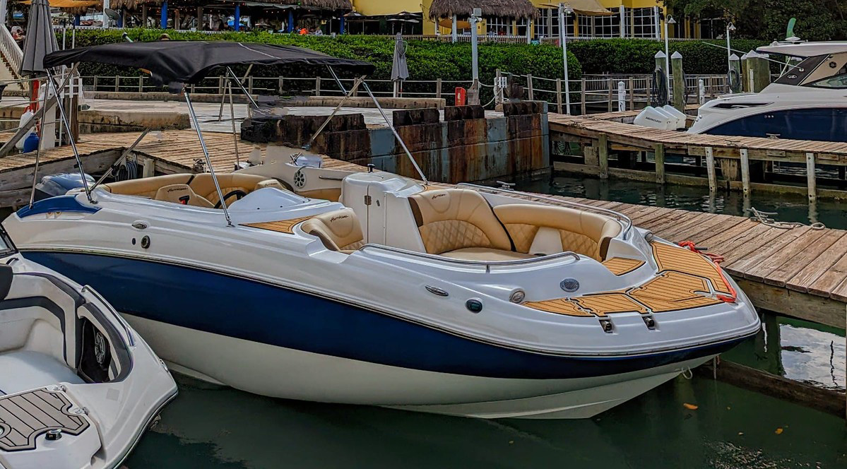 24' Hurricane - Vip Miami Auto